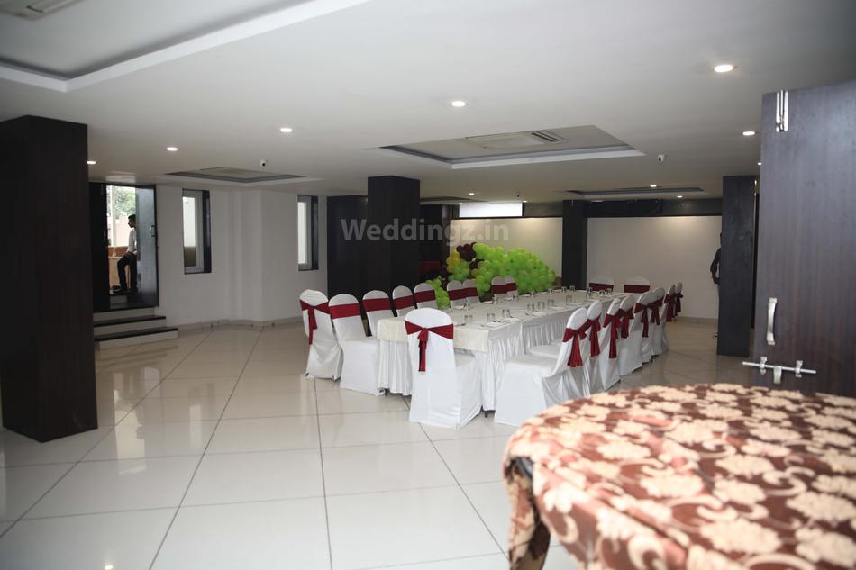 Hotel Awadh Palace Ayodhya Nagar, Bhopal | Banquet Hall | Wedding Lawn ...