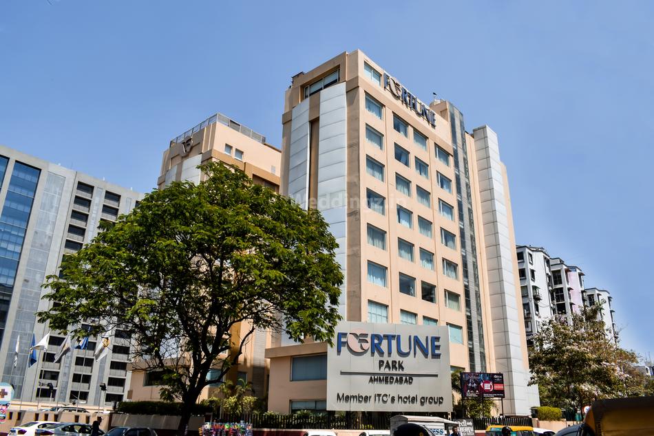 Fortune Park Ellis Bridge, Ahmedabad | Banquet Hall | 5 Star Wedding ...