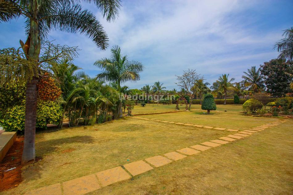Heera Farm Yelahanka, Bangalore | Banquet Hall | Wedding Lawn | WeddingZ.in