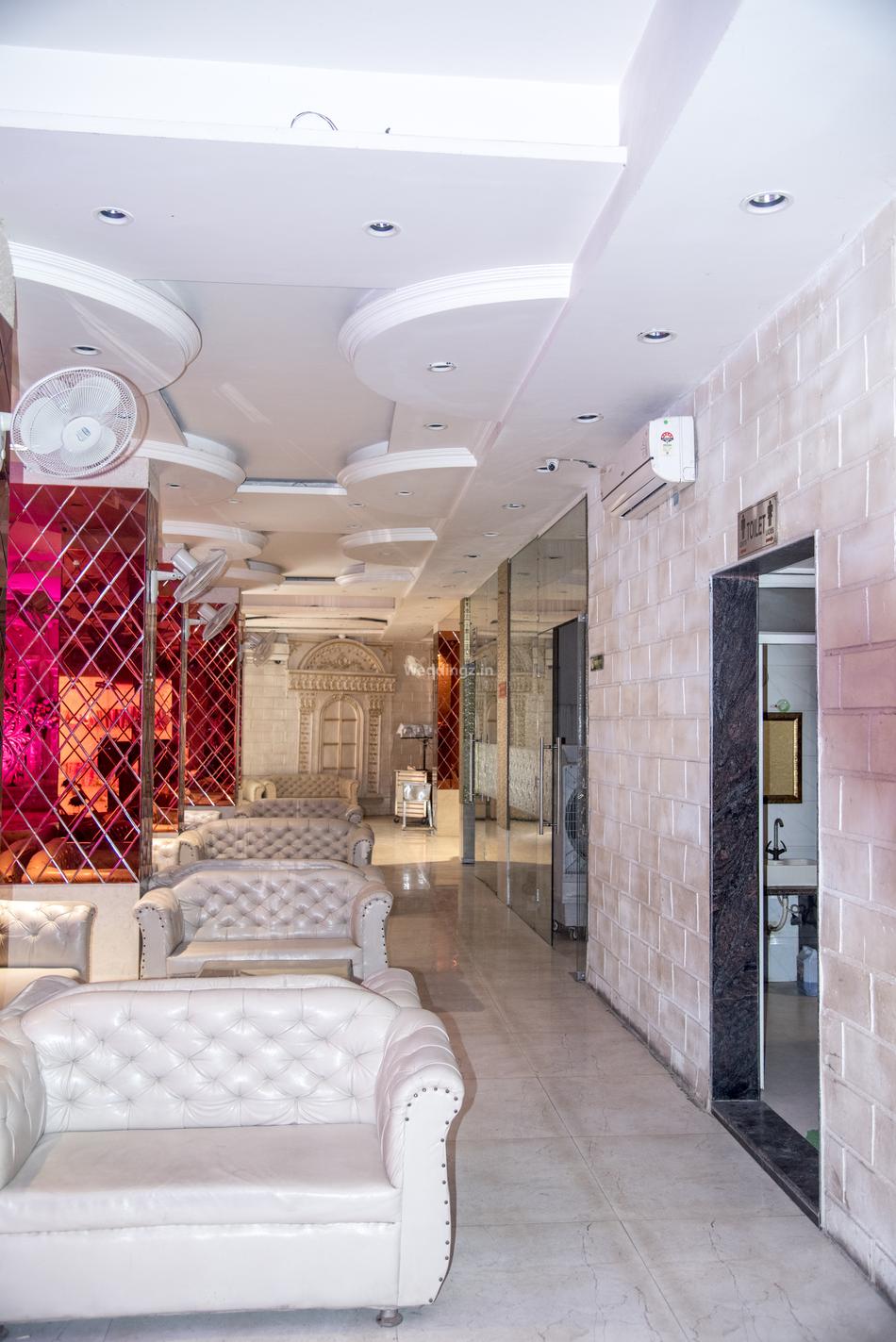 Golden Palace Banquet Hall Mayur Vihar, Delhi | Banquet Hall | WeddingZ.in