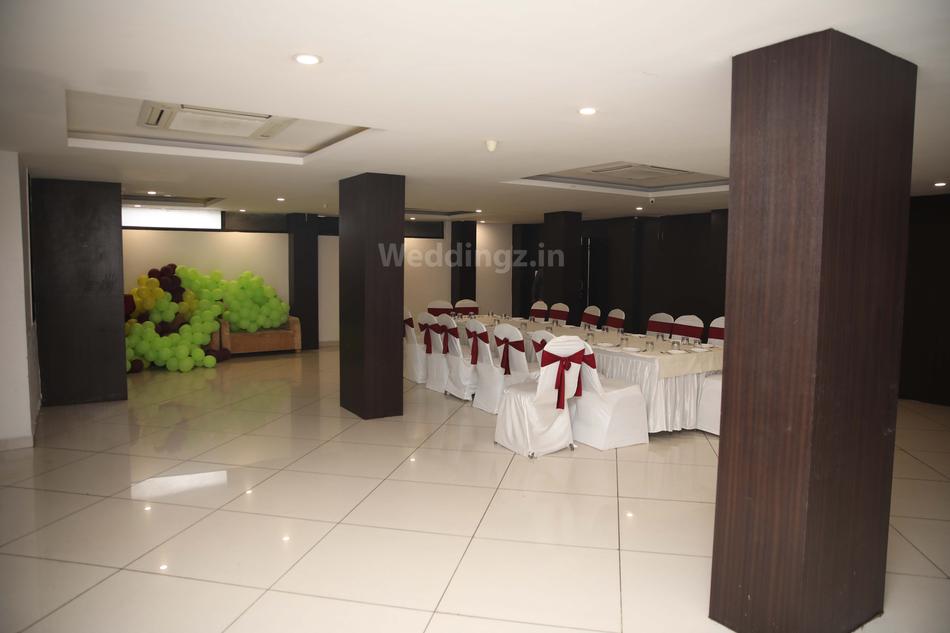 Hotel Awadh Palace Ayodhya Nagar, Bhopal | Banquet Hall | Wedding Lawn ...