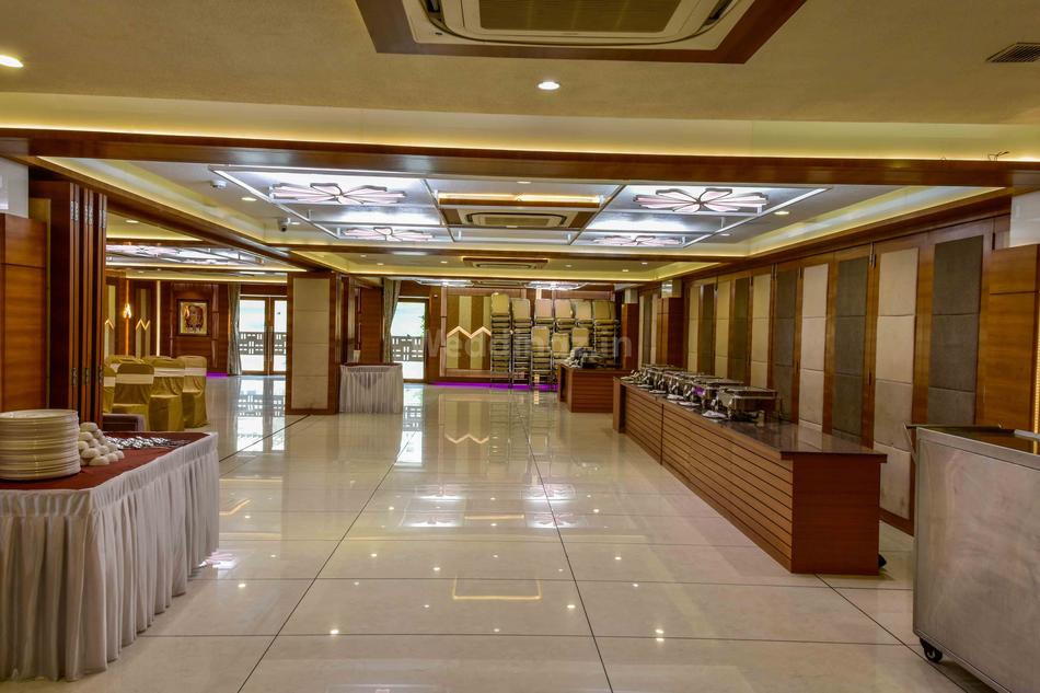 Ashray The Restaurant and Banquet S G Highway, Ahmedabad | Banquet Hall ...