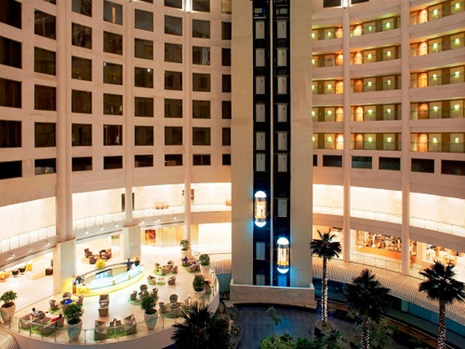 Radisson Blu Dwarka, Delhi | Banquet Hall | 5 Star Wedding Hotel ...