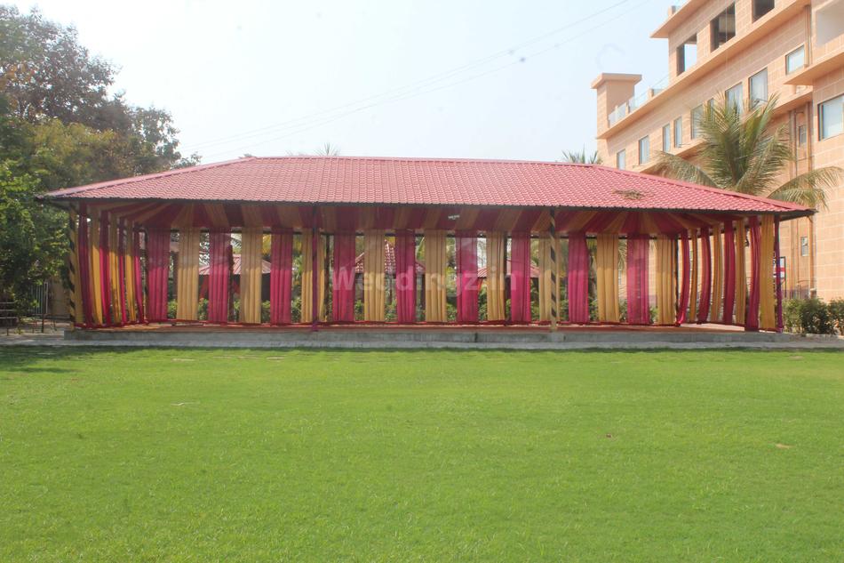 The Grand Neelam Hotel VIP Road, Raipur | Banquet Hall | Wedding Lawn ...