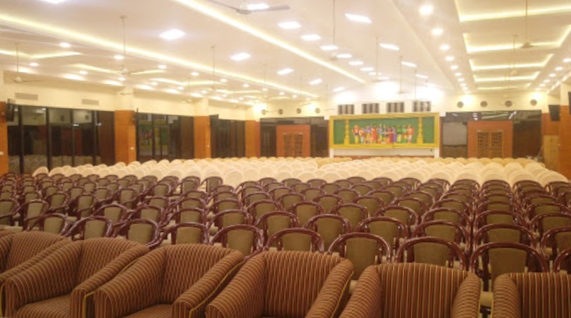 Dwaraka Palace Thiruvanmiyur, Chennai | Banquet Hall | Wedding Hotel ...