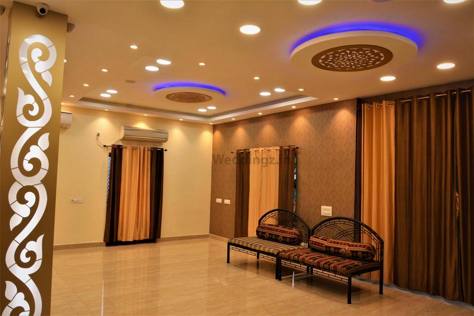 Parampara Ceremonial Hall Gariahat, Kolkata | Banquet Hall | WeddingZ.in