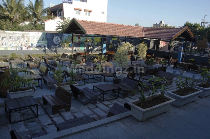 Tea Post Kalavad Road, Rajkot | Wedding Lawn | WeddingZ.in