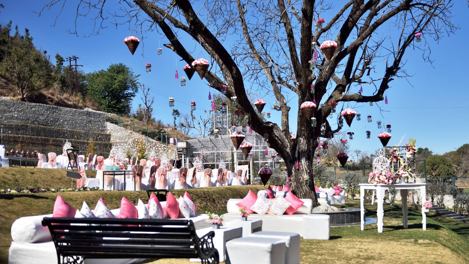 JW Marriott Mussoorie Walnut Grove Resort & Spa Mussoorie, Mussoorie ...