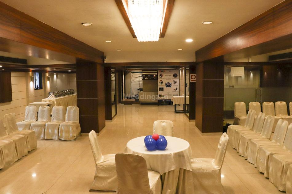Manisha Fine Dining Bar and Banquet CBD Belapur, Mumbai | Banquet Hall ...
