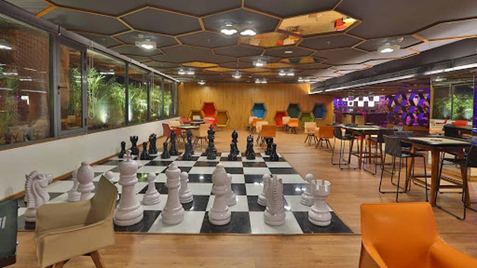 Avadh Utopia Surat Dumas, Surat | Banquet Hall | Wedding Lawn | WeddingZ.in