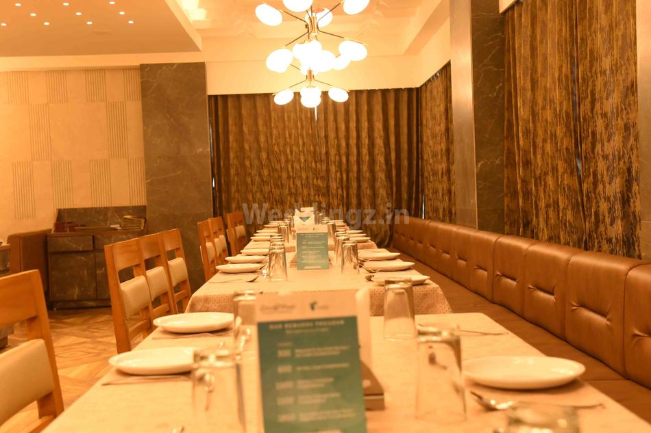 Dinner Post Restaurant Odhav, Ahmedabad | Banquet Hall | WeddingZ.in