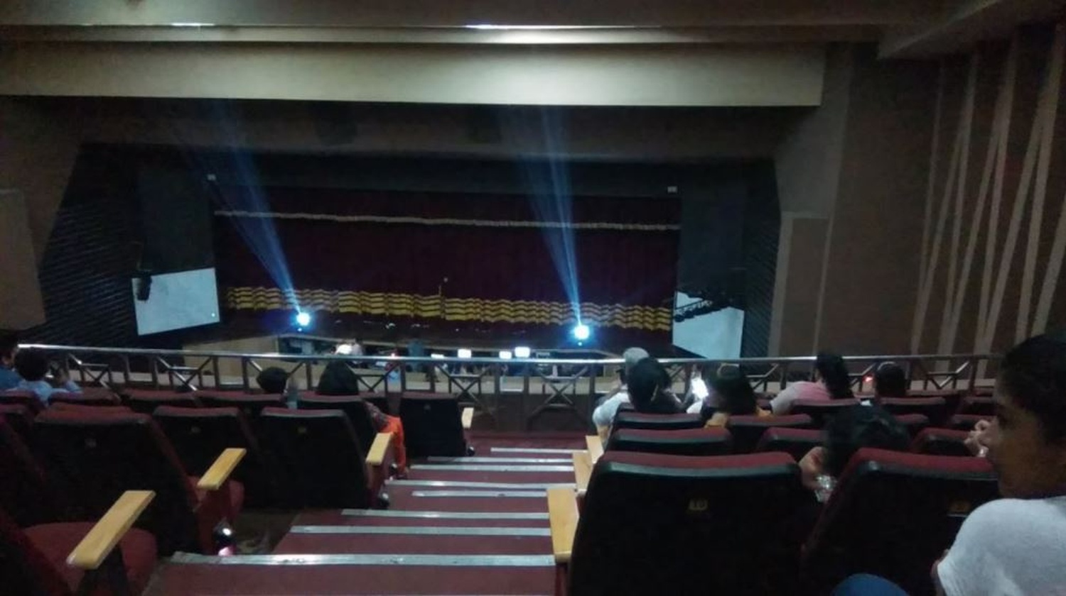 Prabodhankar Thackeray Natya Mandir Borivali West, Mumbai | Banquet ...