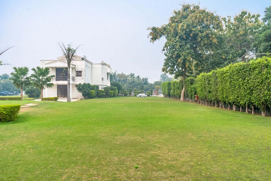 Balsons Farm House Dwarka, Delhi | Banquet Hall | Wedding Lawn ...