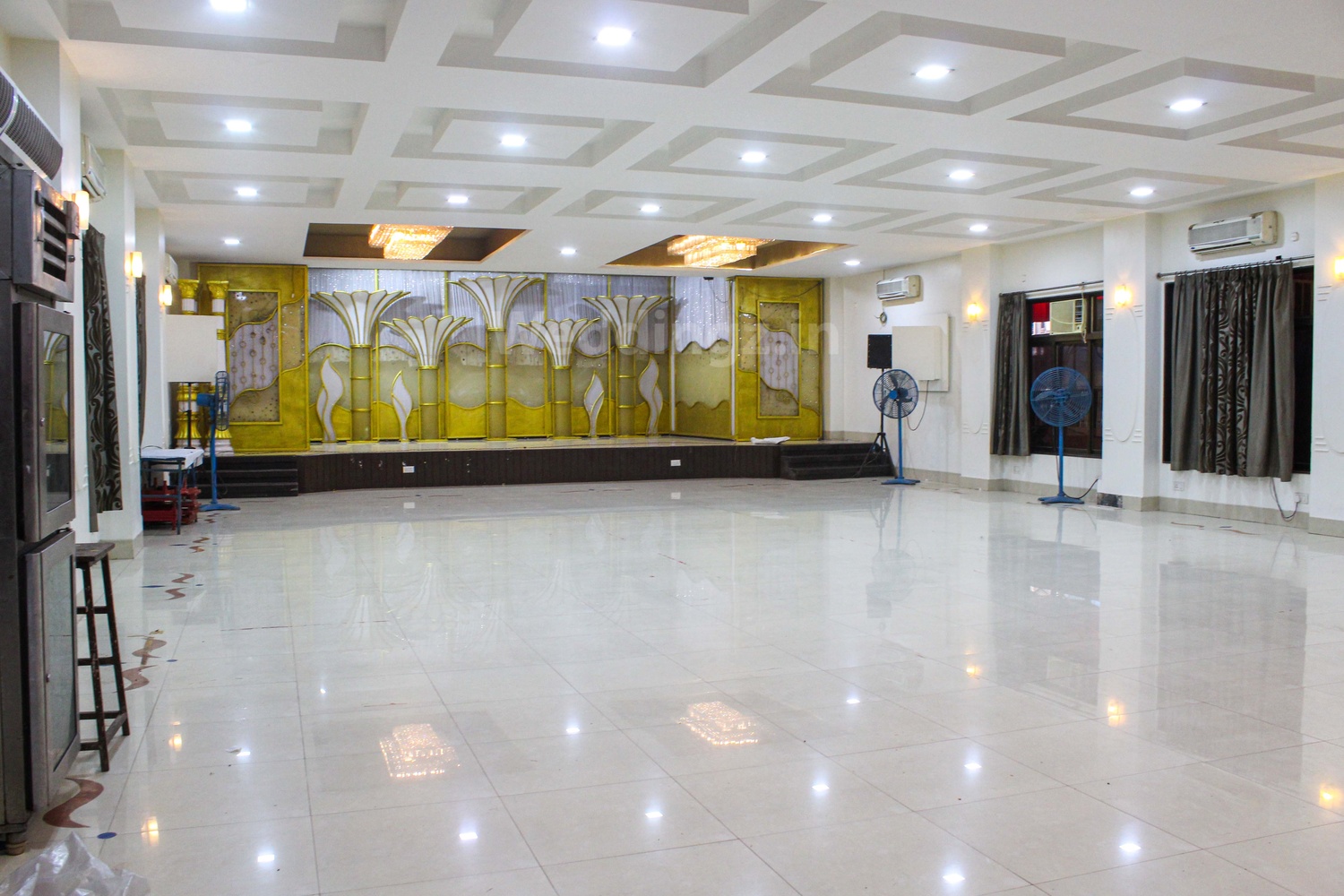 Shree Hinduja Marriage Hall Borivali East, Mumbai | Banquet Hall ...