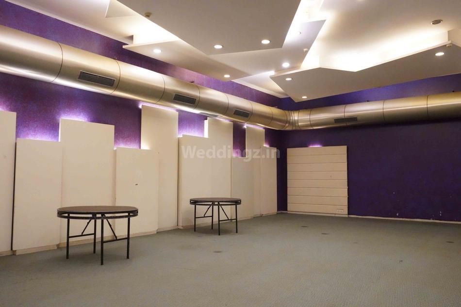 Seasons Hotel Kalavad Road, Rajkot | Banquet Hall | Wedding Lawn ...