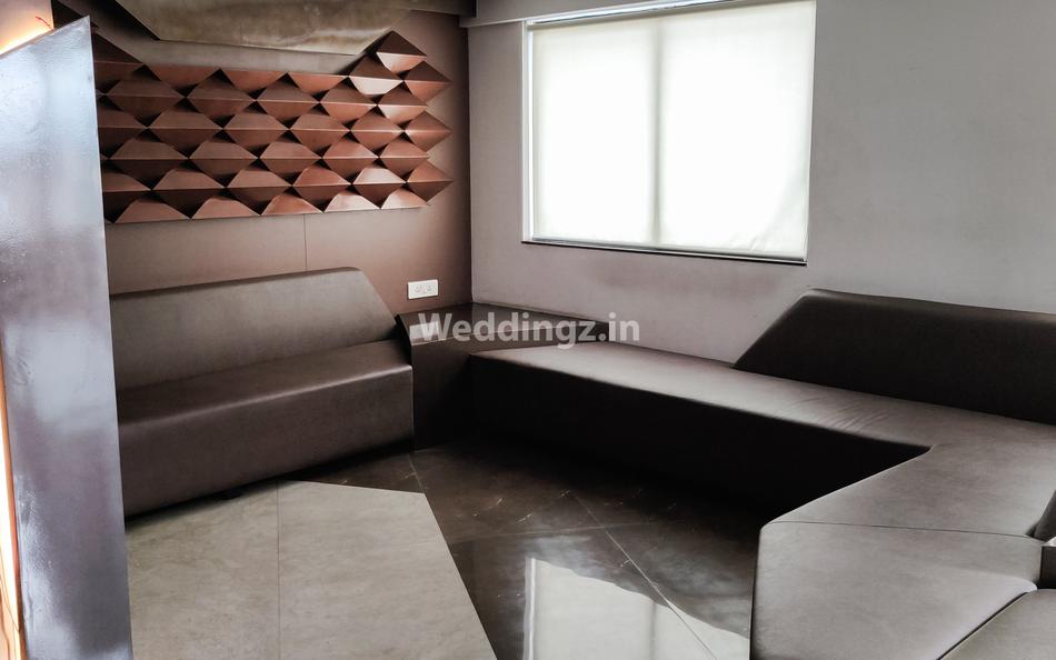 360 Degree Revolving Restaurant And Bar Deccan Gymkhana, Pune | Banquet ...