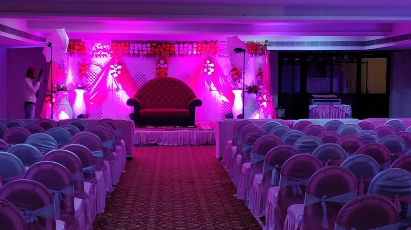 Aastha Brij Dham Ashiyana, Lucknow | Banquet Hall | Wedding Lawn ...