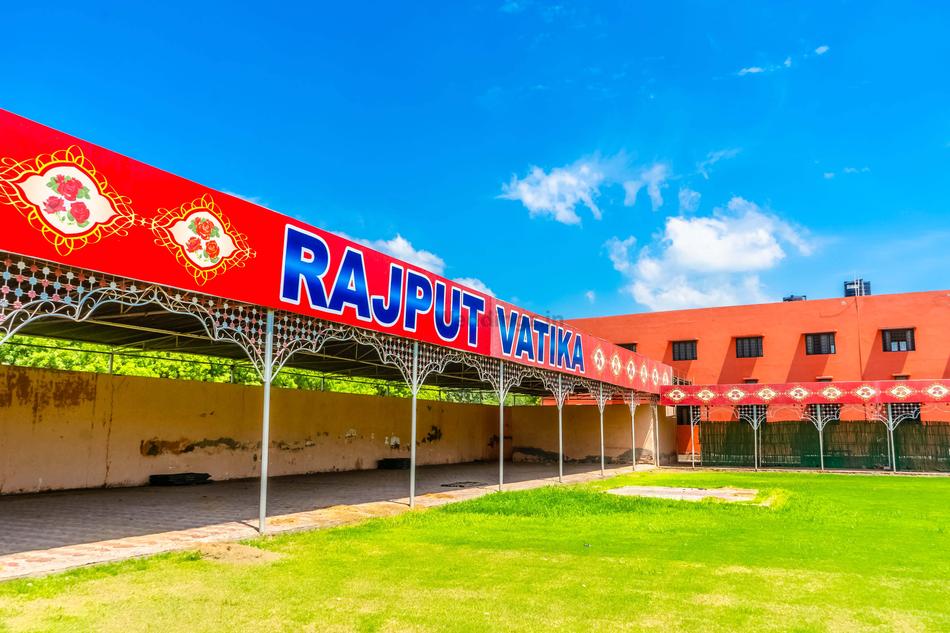Rajput Vatika Garden Sector 13, Gurugram | Banquet Hall | Wedding Lawn ...