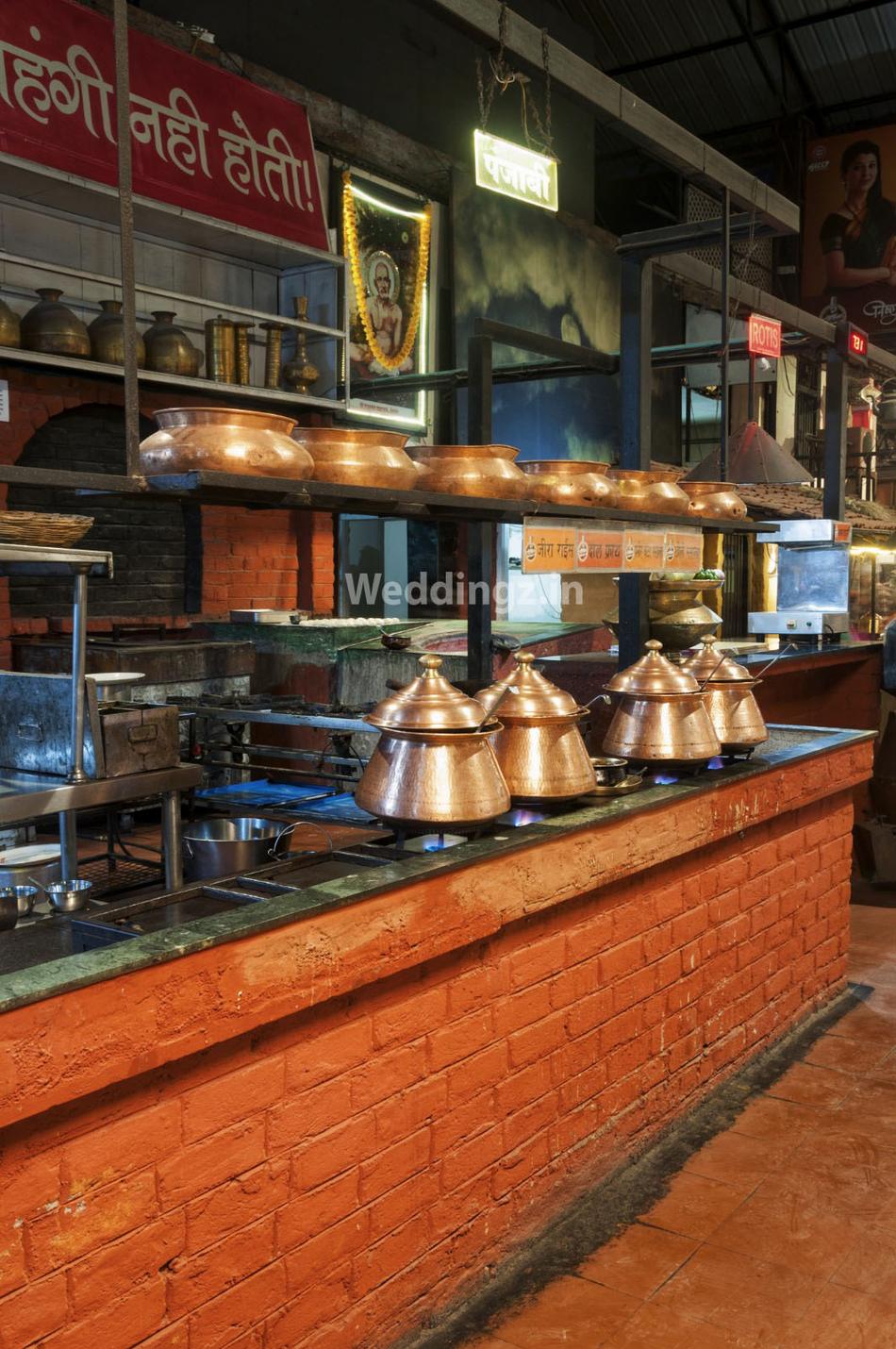 Vishnuji Ki Rasoi Bajaj Nagar, Nagpur | Wedding Lawn | WeddingZ.in
