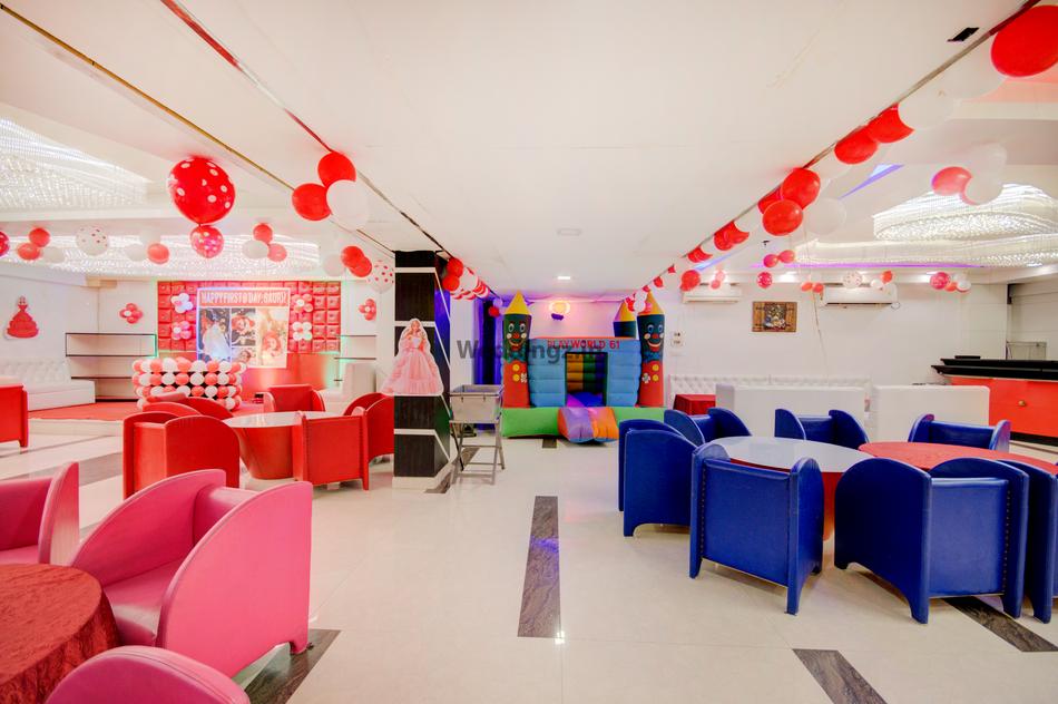 Alpha Party Lounge Sector 61, Noida | Banquet Hall | WeddingZ.in