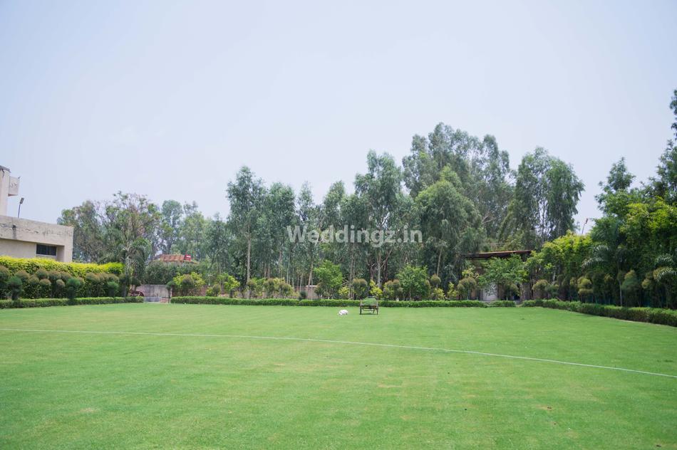 Velvet Clarks Exotica Zirakpur, Chandigarh | Banquet Hall | Wedding ...