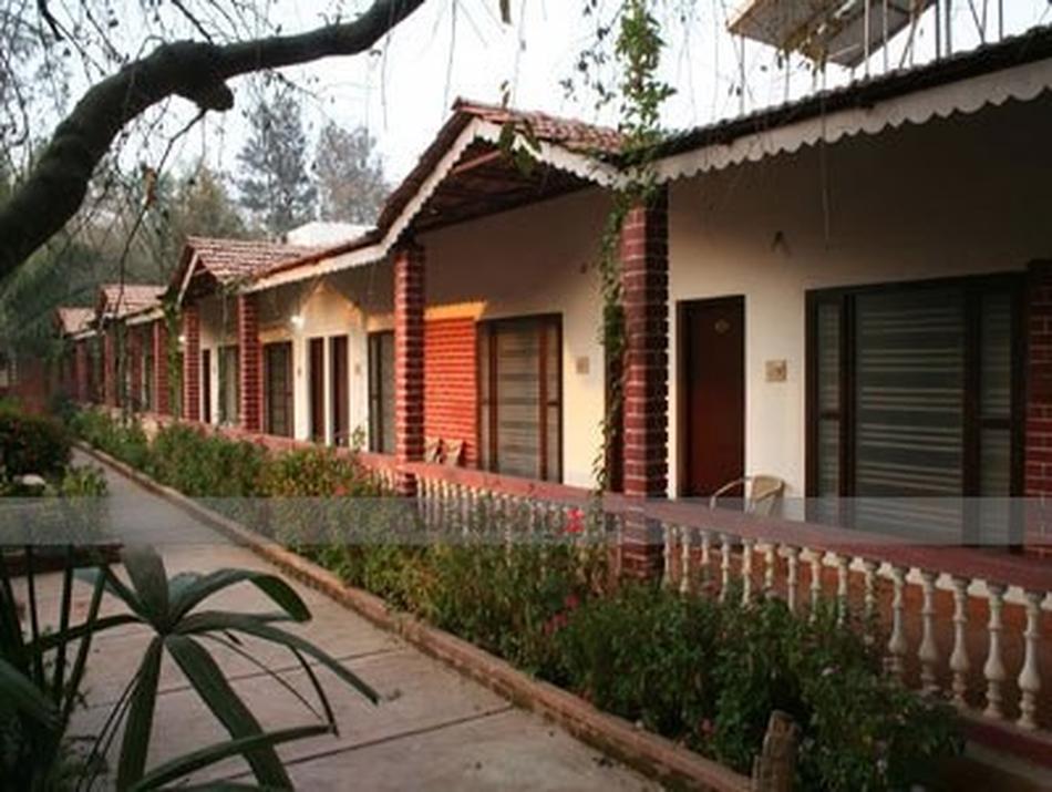 Radiant Resort Bannerghatta Road, Bangalore | Banquet Hall | Wedding ...