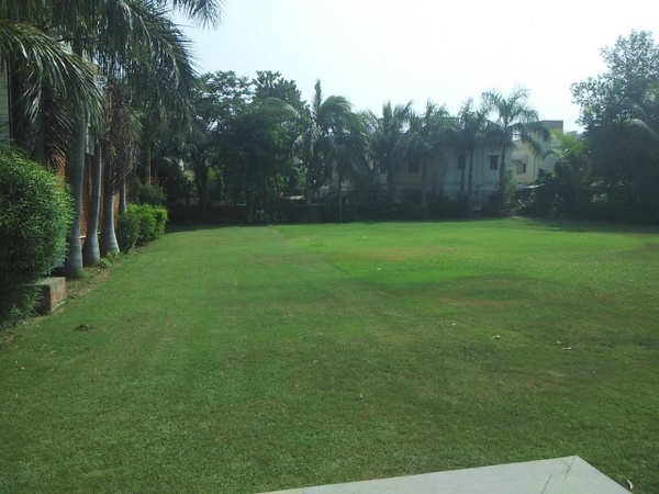 Saransh Party Plot Vasna, Ahmedabad | Wedding Lawn | WeddingZ.in