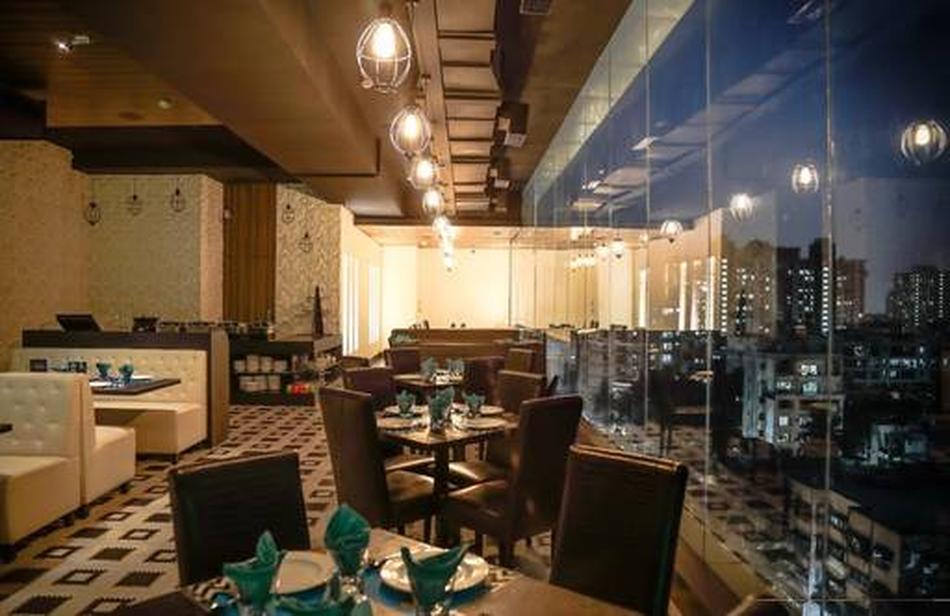 90 Ft Above Borivali West, Mumbai | Banquet Terrace | WeddingZ.in