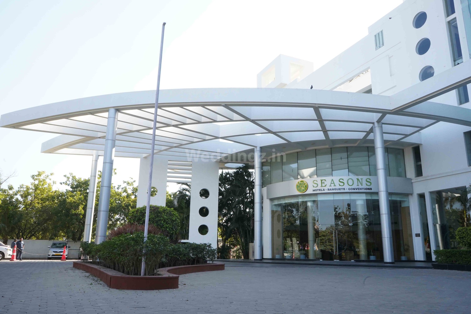 Seasons Hotel Kalavad Road, Rajkot | Banquet Hall | Wedding Lawn ...