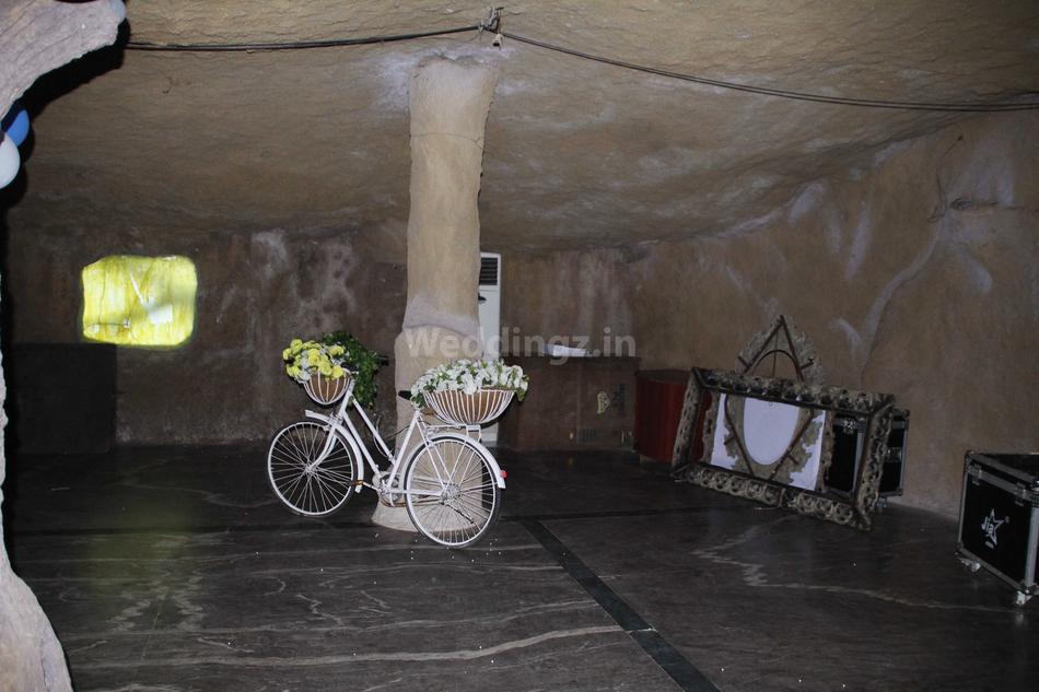 Hidden Caves Sangolda, Goa | Banquet Hall | Destination Wedding ...