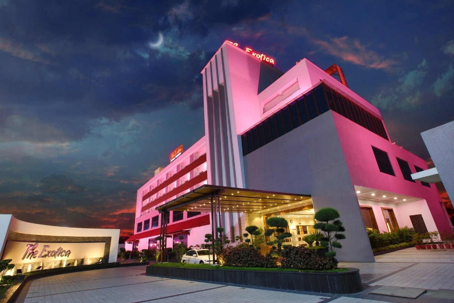 The Exotica Hotel Manglaya Sadak, Indore | Banquet Hall | Wedding Lawn ...