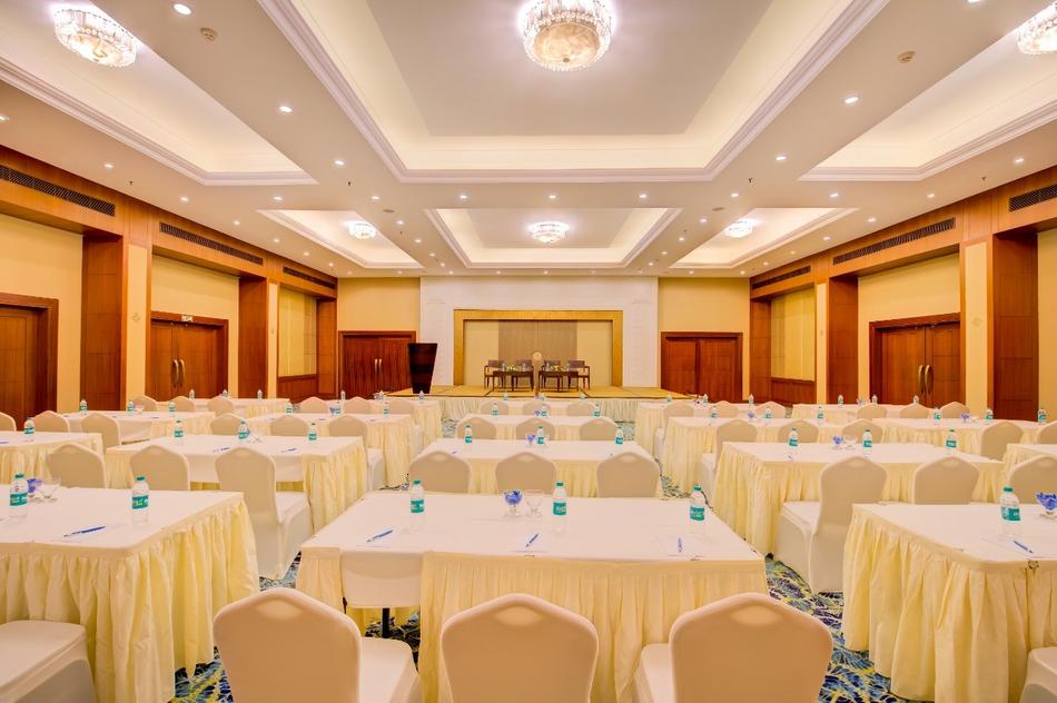 The Elite Grand Old Mahabalipuram Road (OMR), Chennai | Banquet Hall ...