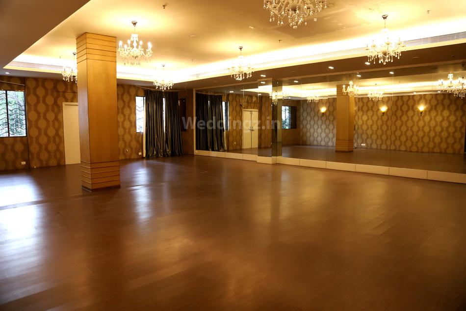 Royal Celebration Banquet Hall Bhandup, Mumbai | Banquet Hall | WeddingZ.in