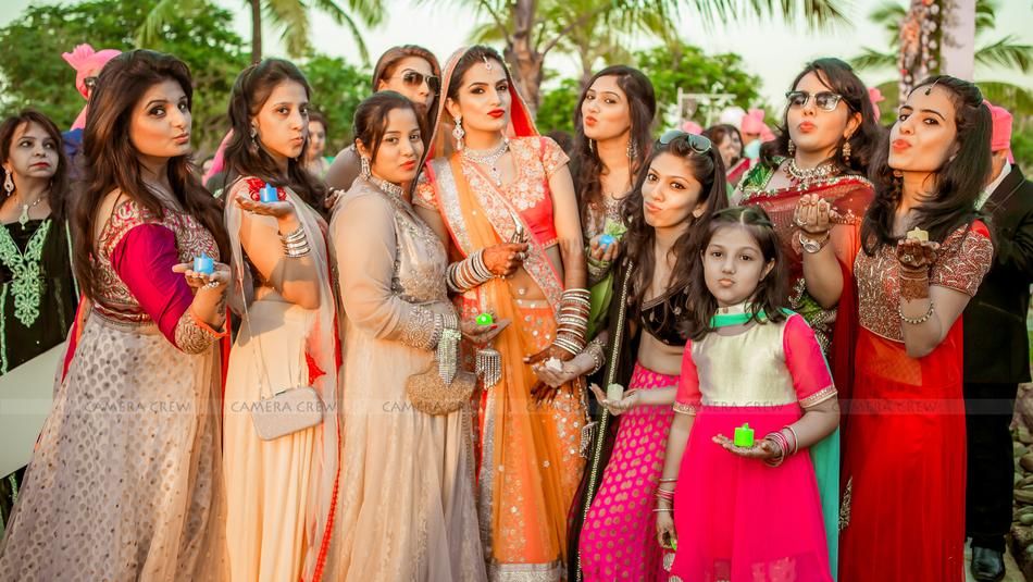 Camera Crew, Wedding photographer in Mumbai | WeddingZ