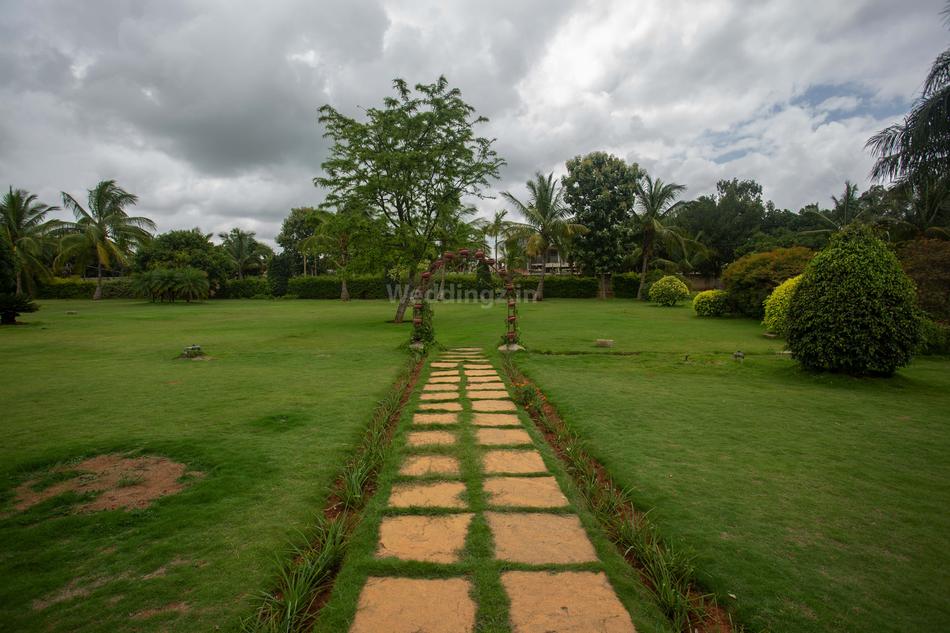 Heera Farm Yelahanka, Bangalore | Banquet Hall | Wedding Lawn | WeddingZ.in