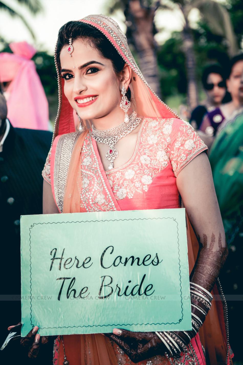 Camera Crew, Wedding photographer in Mumbai | WeddingZ