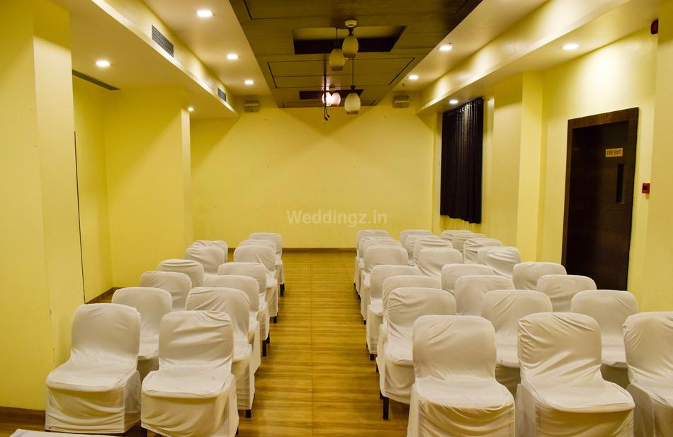 Dhuri Resort Vasai, Mumbai | Banquet Hall | Wedding Lawn | WeddingZ.in