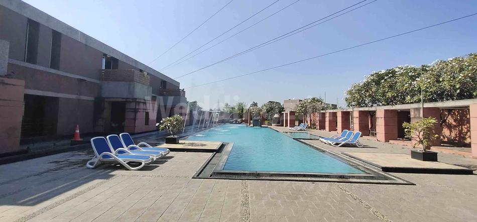 Harshraj Club And Resort Kamrej, Surat | Banquet Hall | Wedding Lawn ...