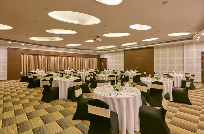 Signature Club Resort Devanahalli, Bangalore | Banquet Hall | Wedding ...