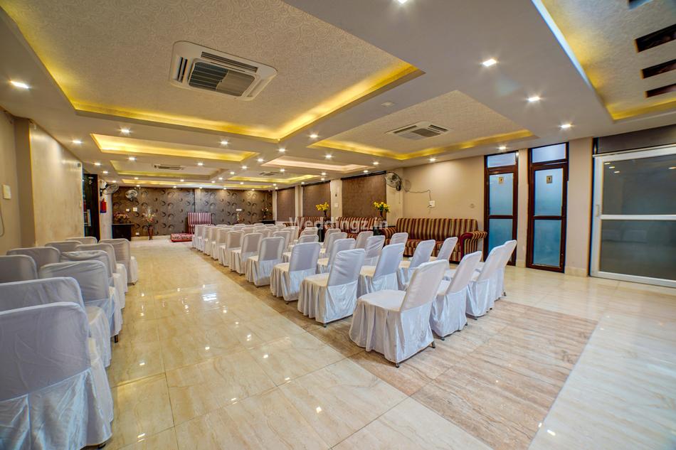 Emerald Banquet Hazratganj, Lucknow | Banquet Hall | WeddingZ.in