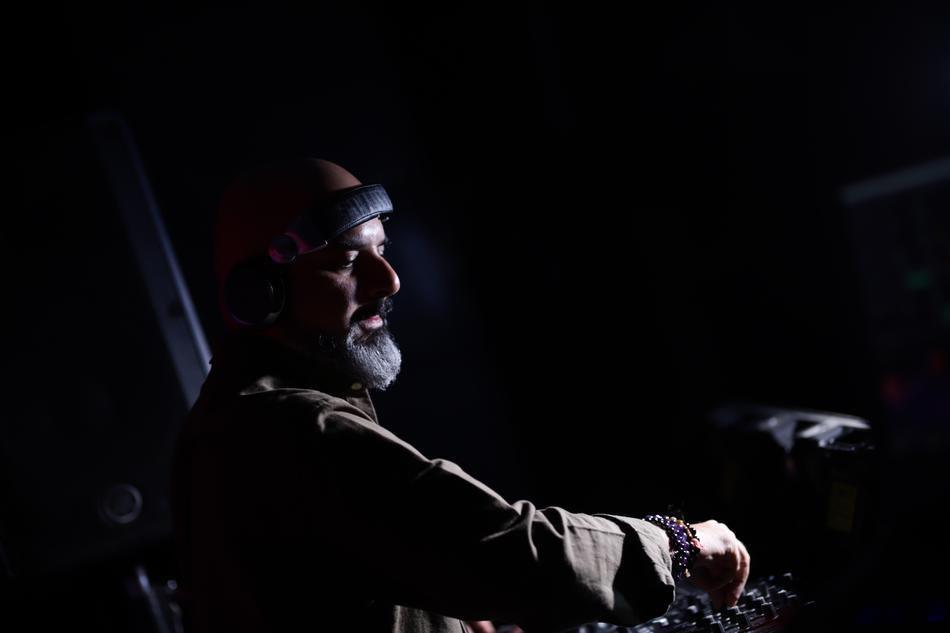 DJ Sidharth Talwar, DJ in G.K - 2, Delhi | WeddingZ