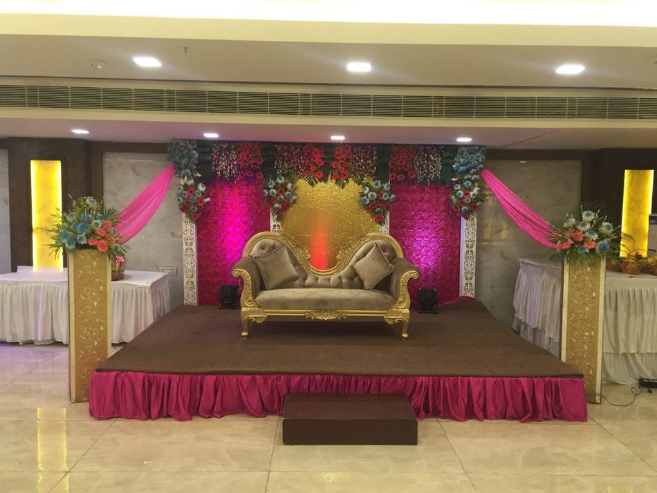 Invitee Banquet Kirti Nagar, Delhi | Banquet Hall | WeddingZ.in