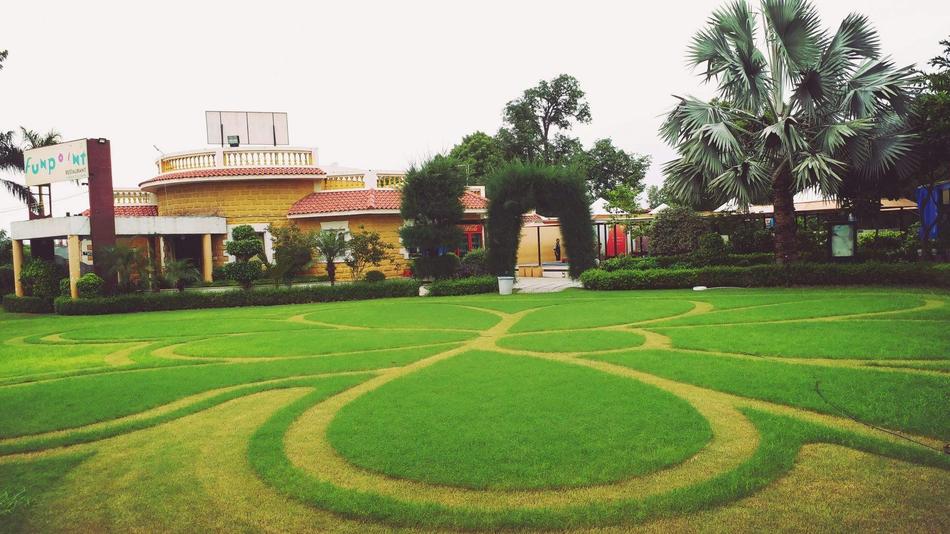 Funpoint Garden Restaurant Chandkheda, Ahmedabad | Wedding Lawn ...