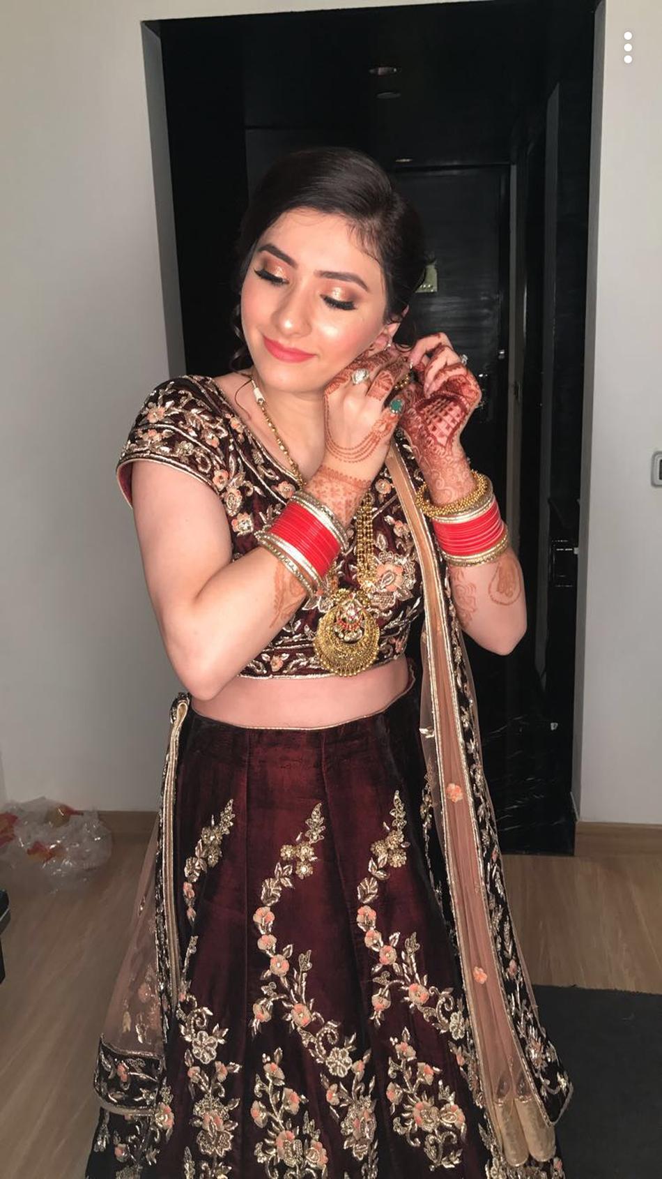 Kokil Kapoor Makeovers, Bridal Makeup Artist in Delhi | WeddingZ