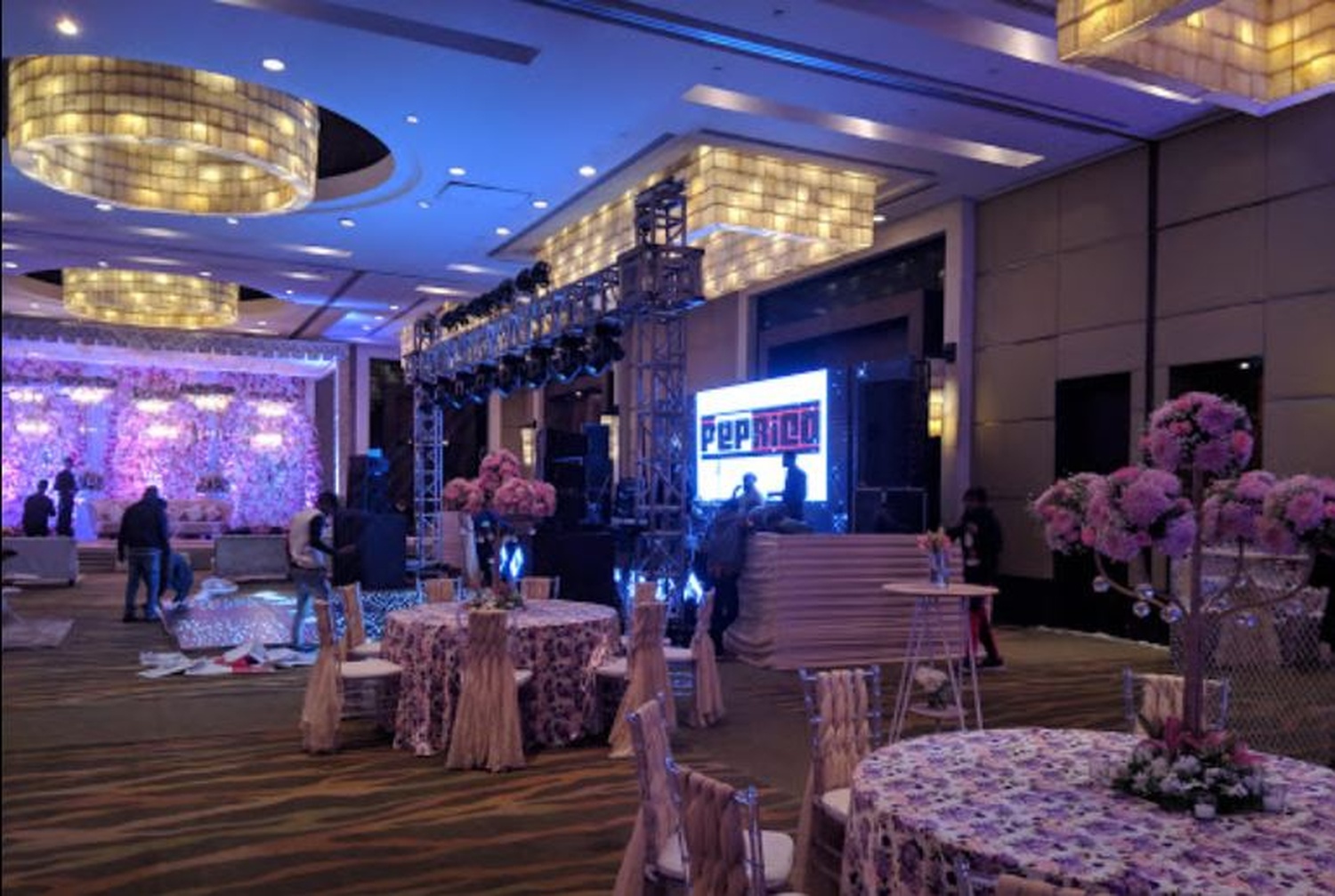 The Grand Vasant Kunj, Delhi | Banquet Hall | Wedding Lawn | WeddingZ.in