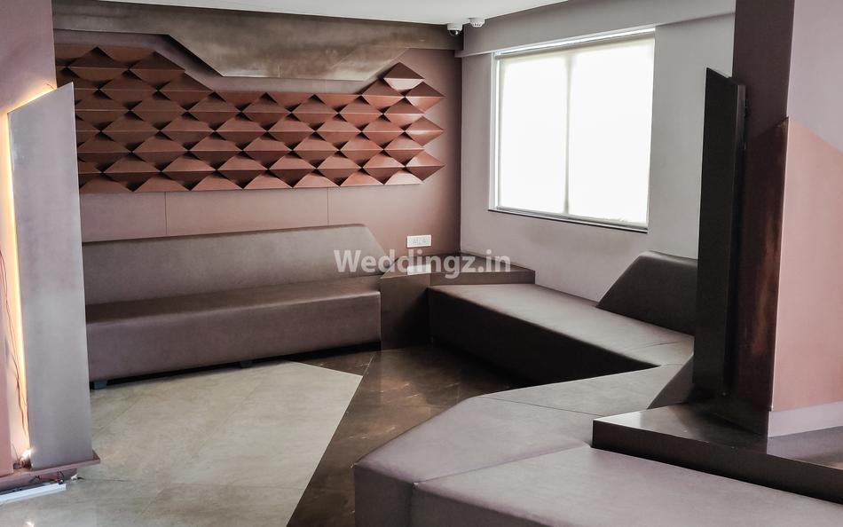 360 Degree Revolving Restaurant And Bar Deccan Gymkhana, Pune | Banquet ...