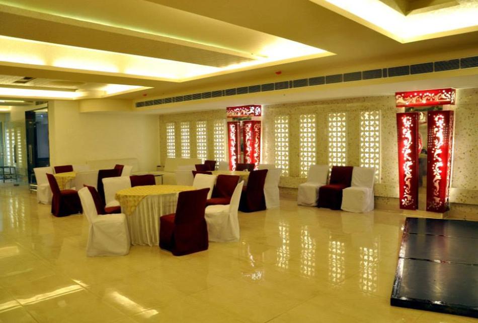 The Jalsa Banquet Paschim Vihar, Delhi | Banquet Hall | WeddingZ.in