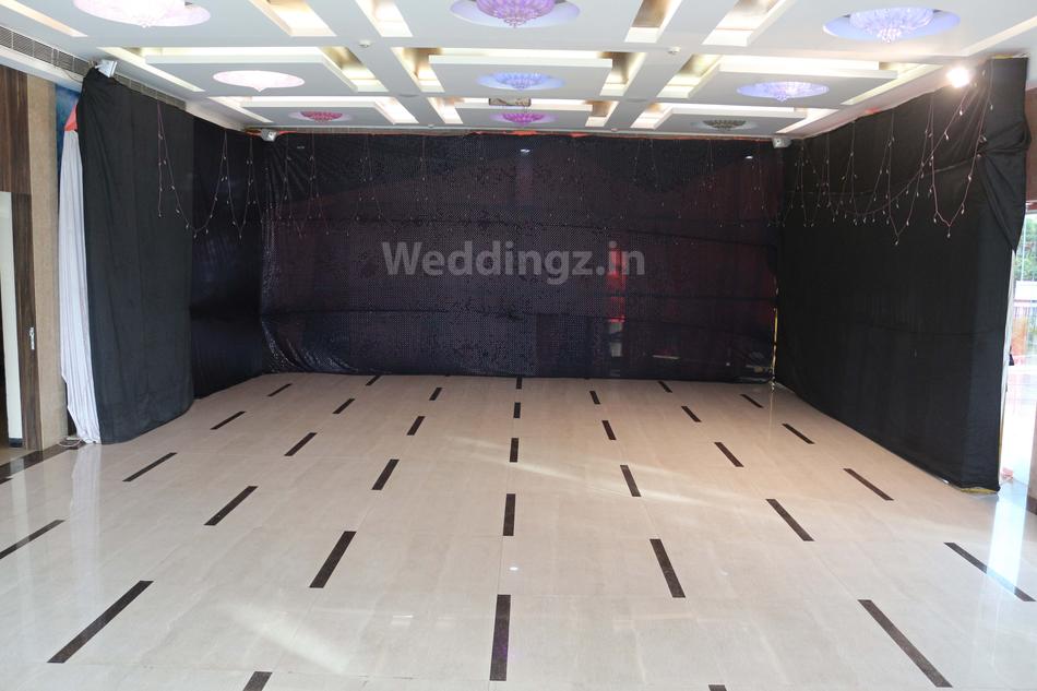 The Royal Club Vasai, Mumbai | Banquet Hall | Wedding Lawn | WeddingZ.in