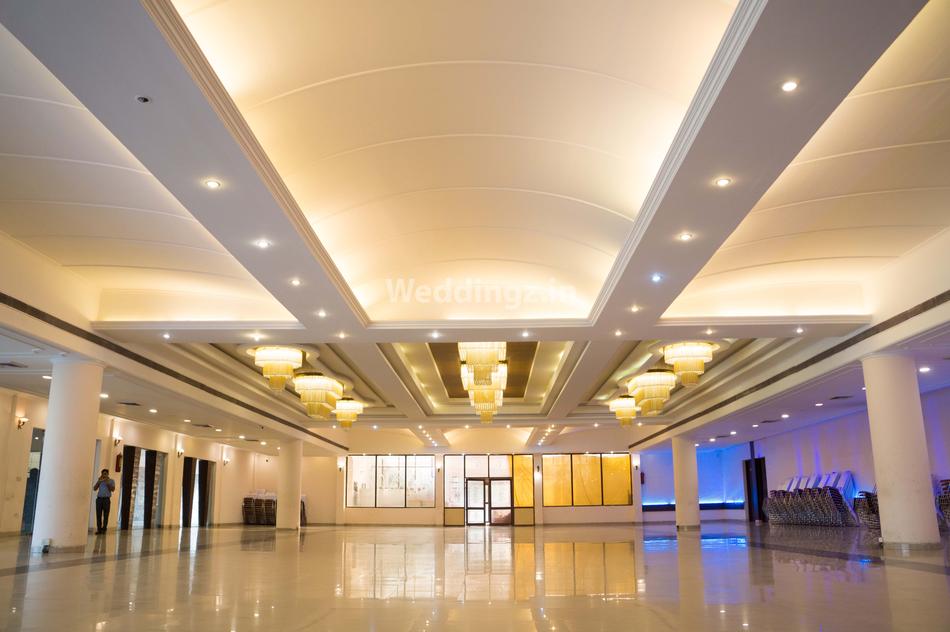 Wedlock Manor Zirakpur, Chandigarh | Banquet Hall | Wedding Lawn ...