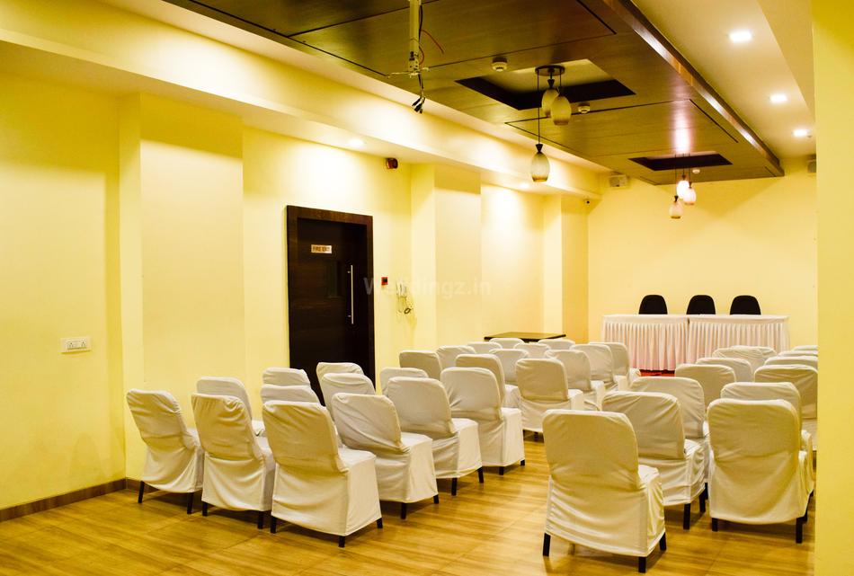 Dhuri Resort Vasai, Mumbai | Banquet Hall | Wedding Lawn | WeddingZ.in
